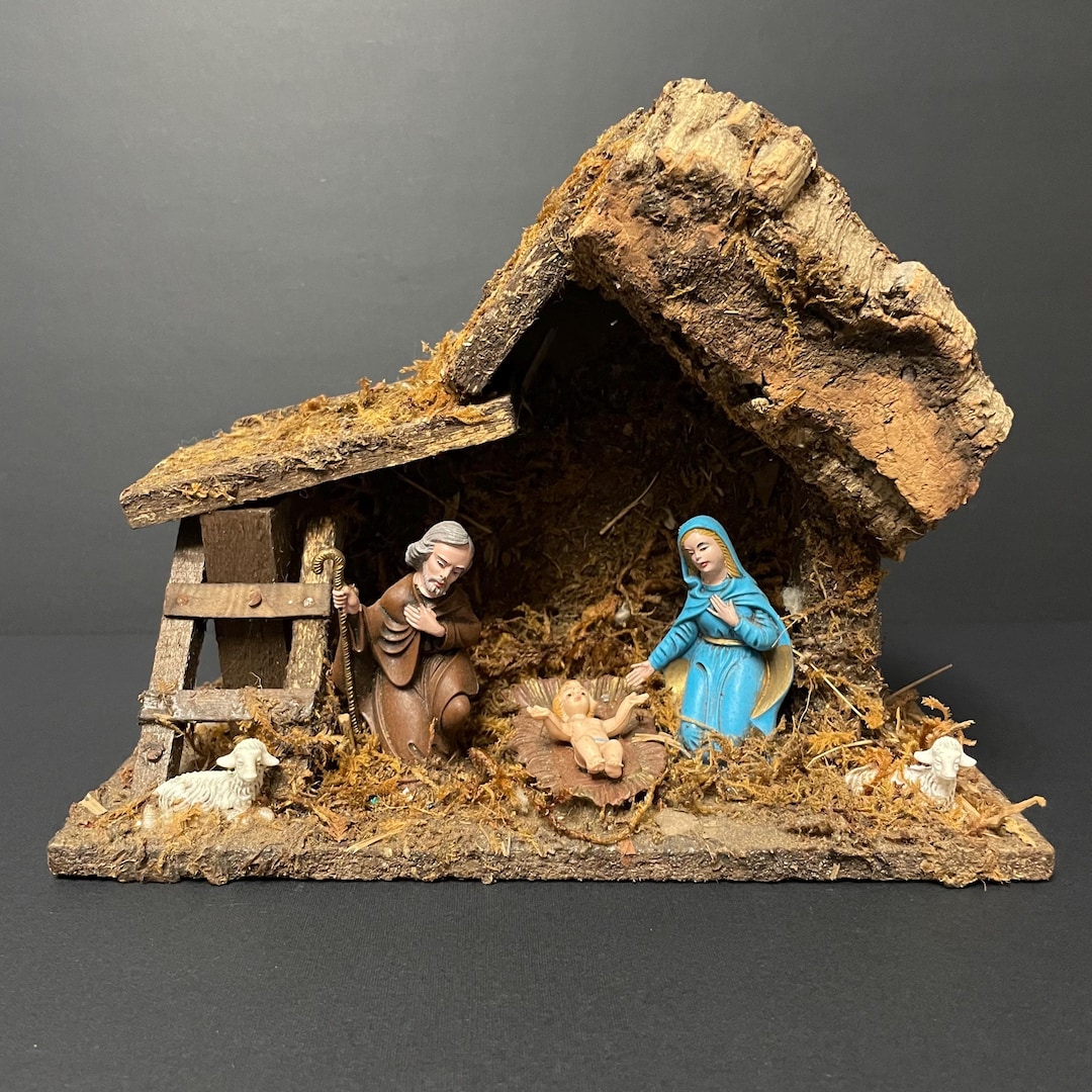 Vintage Nativity Scene Set Crèche Manger With 7 Piece Figurines Wood ...