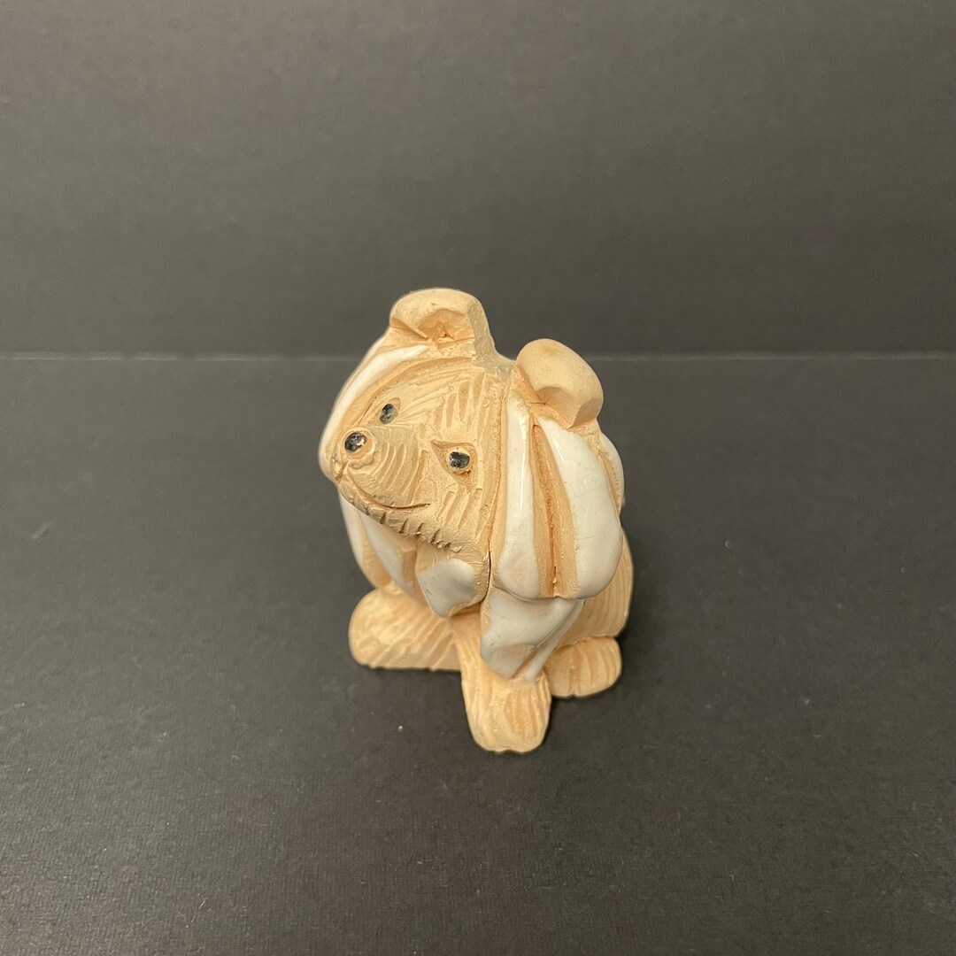 Vintage Artesania Rinconada Puppy Dog Looking up Hand Carved Figurine ...