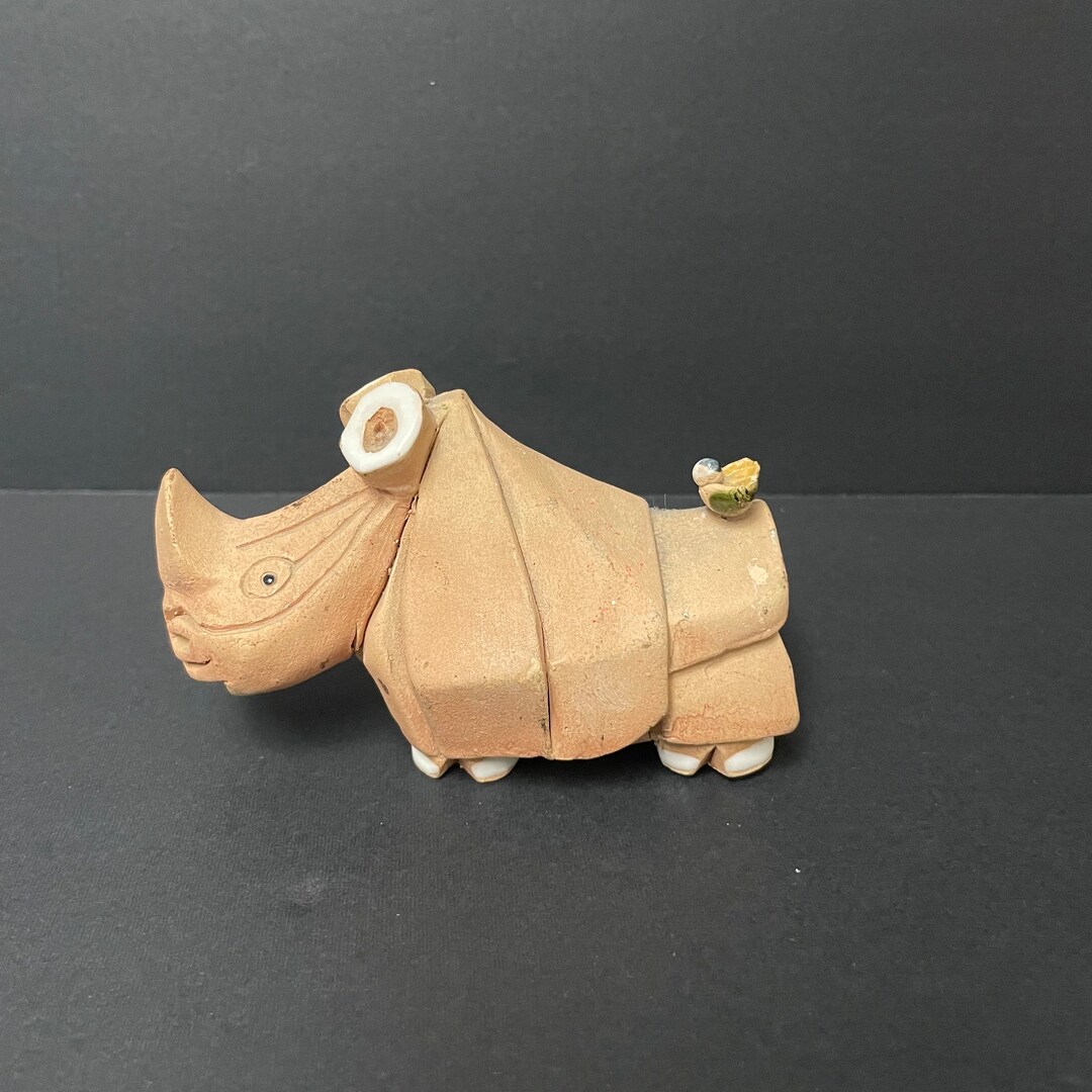 Vintage Artesania Rinconada Rhino With Bird Hand Carved Figurine Animal ...