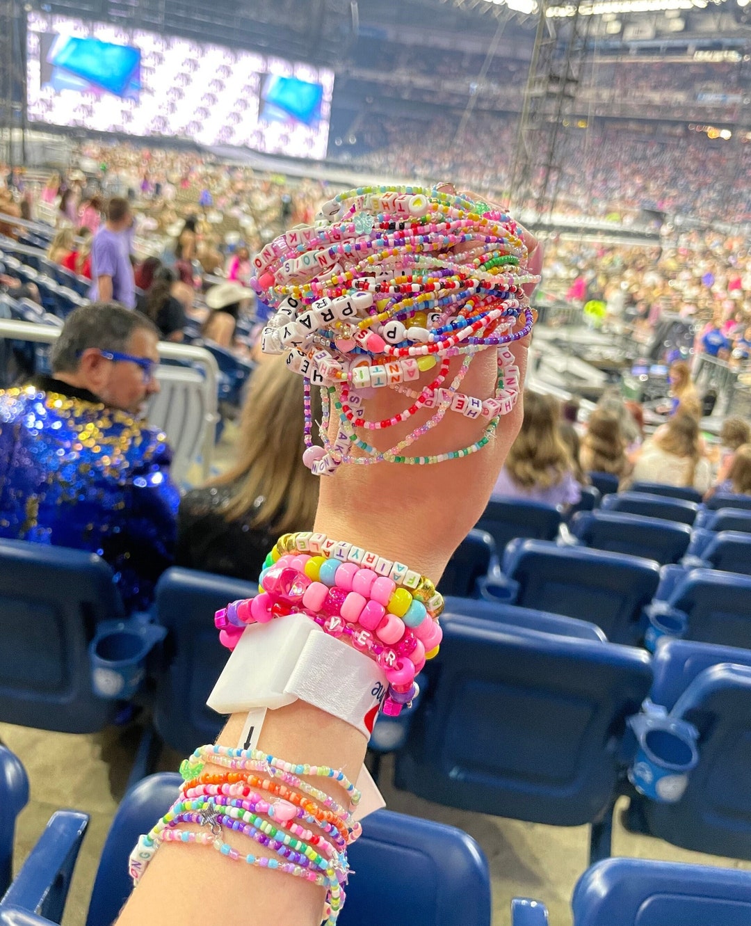 Friendship Bracelets / the Eras Tour / Taylor Swift / YOYOK / Bracelet ...