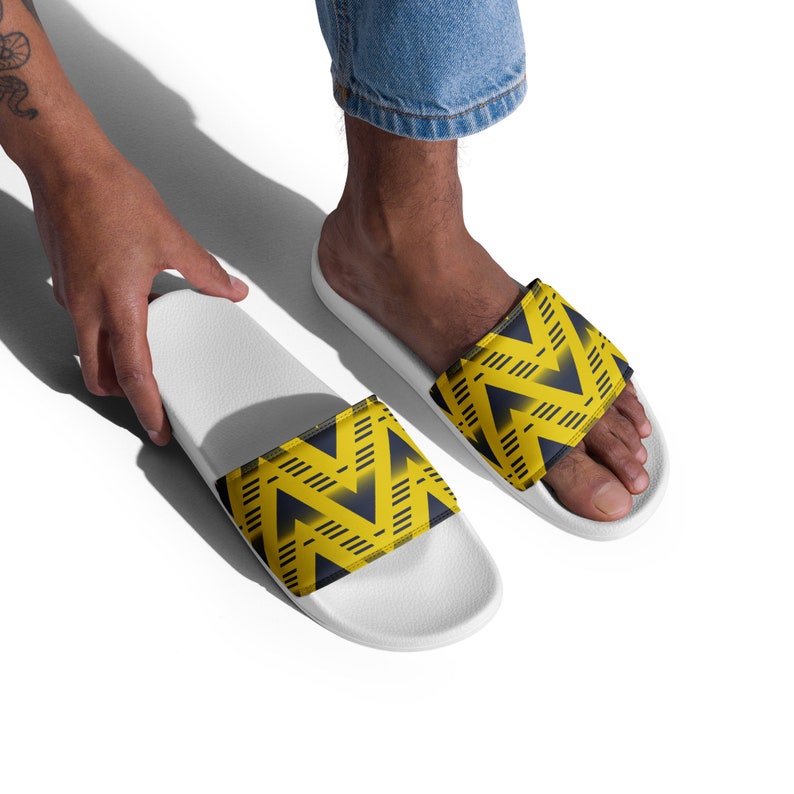 Arsenal Bruised Banana Slides - Etsy