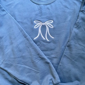Embroidered Bow Sweatshirt, Dainty Bow Shirt , Trendy Shirt, Coquette ...
