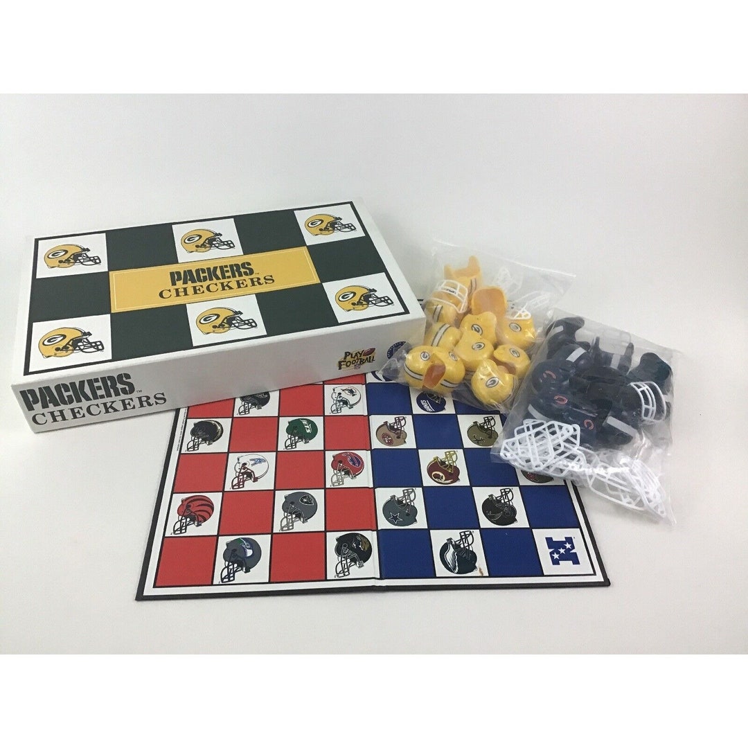 Green Bay Packers Vs Chicago Bears Checkers Play Football NFL Game ...