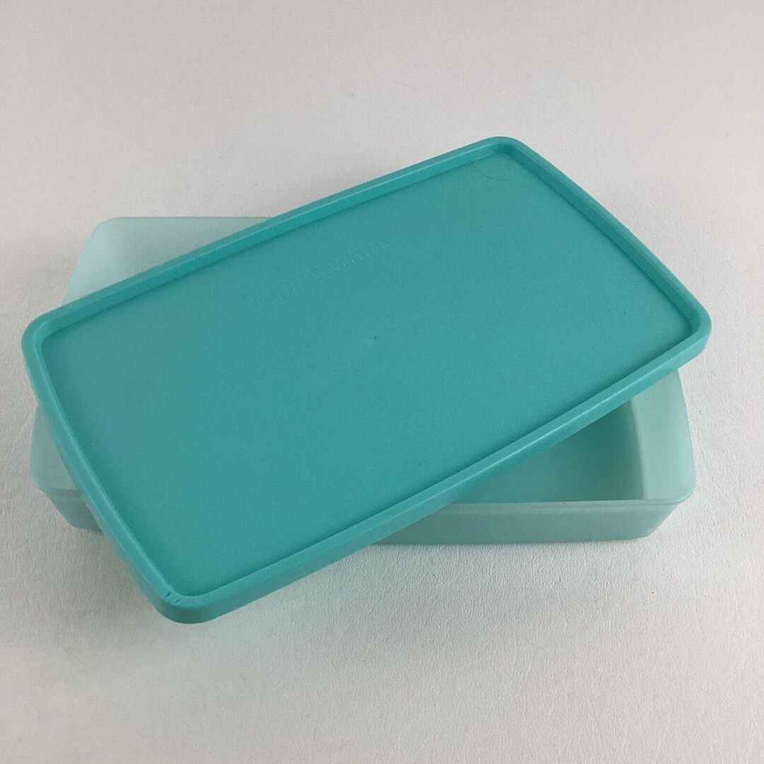Tupperware Freeze It Container Food Storage Turquoise Meal Mate Lid ...