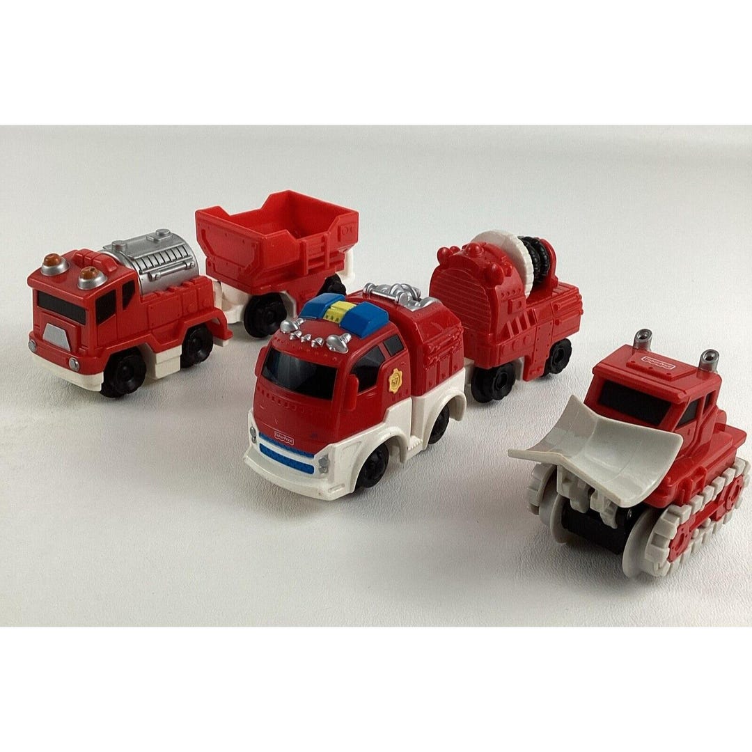 Fisher Price Geotrax Rapid Rescue Set Fire Truck Engine Snow Plow Hose ...