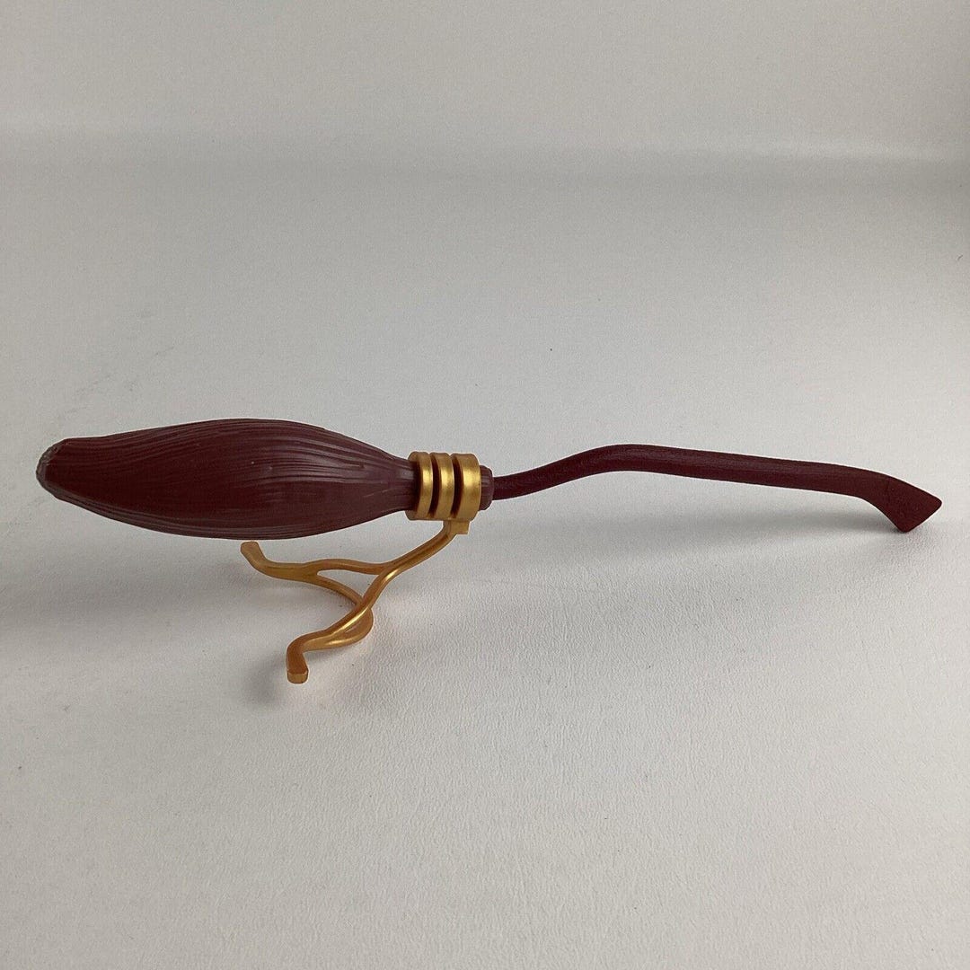 Wizarding World Harry Potter Broomstick 10" Nimbus 2000 Magic Mini ...
