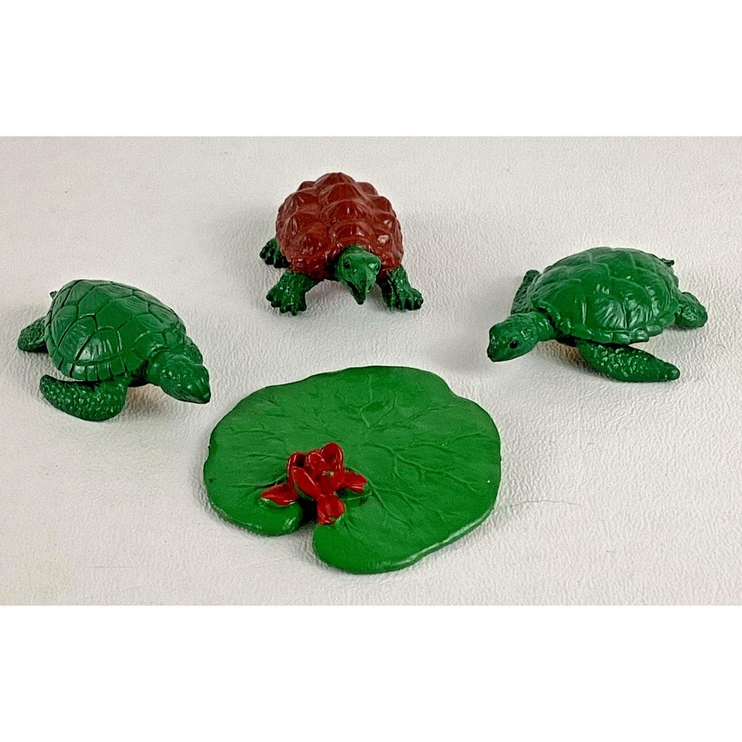 Safari LTD Green Sea Turtle Sawback Pacific Hawksbill Lily Pad Animal ...