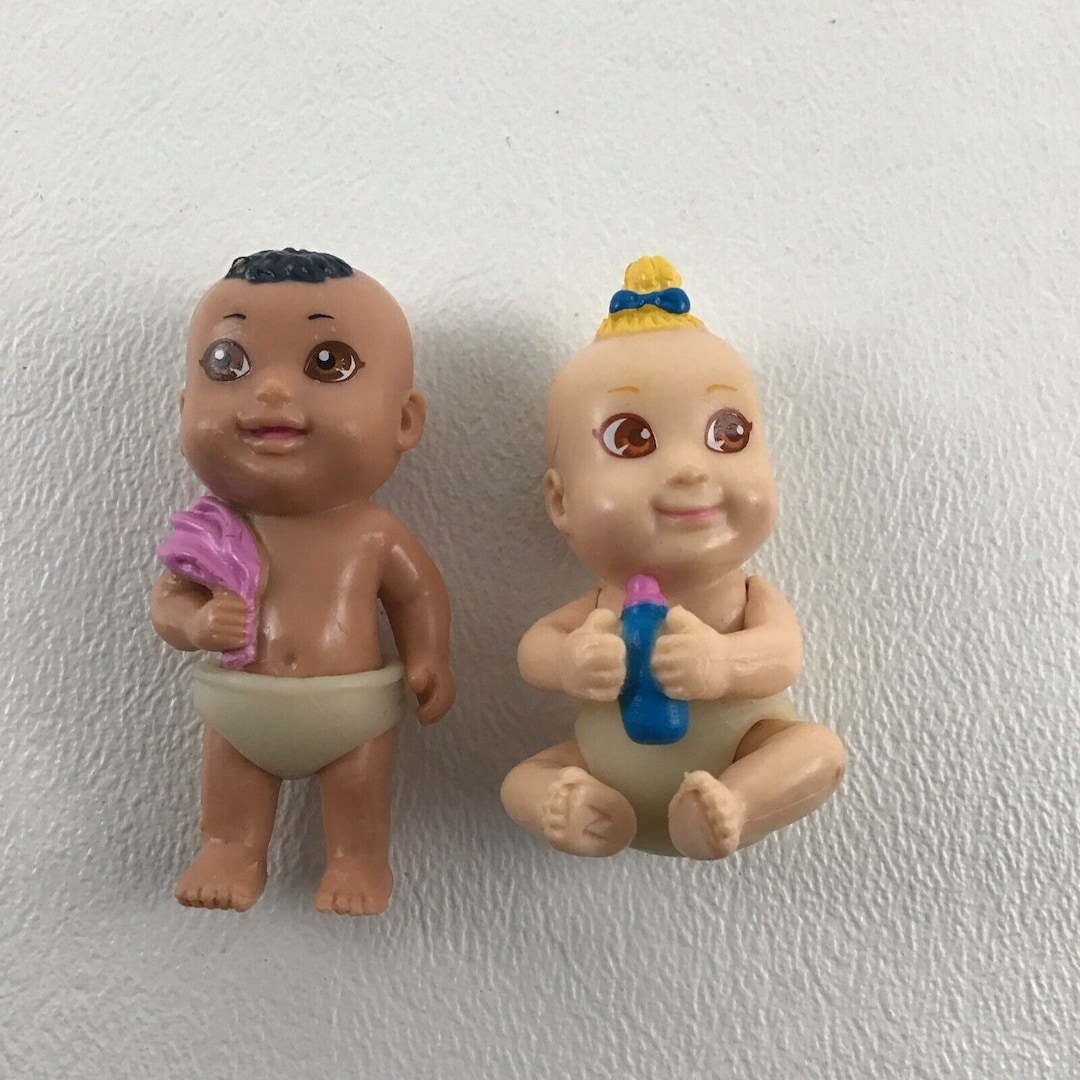 Baby in My Pocket Newborn Twins Mini Infant Figures Pair Lot 2009 Meg ...