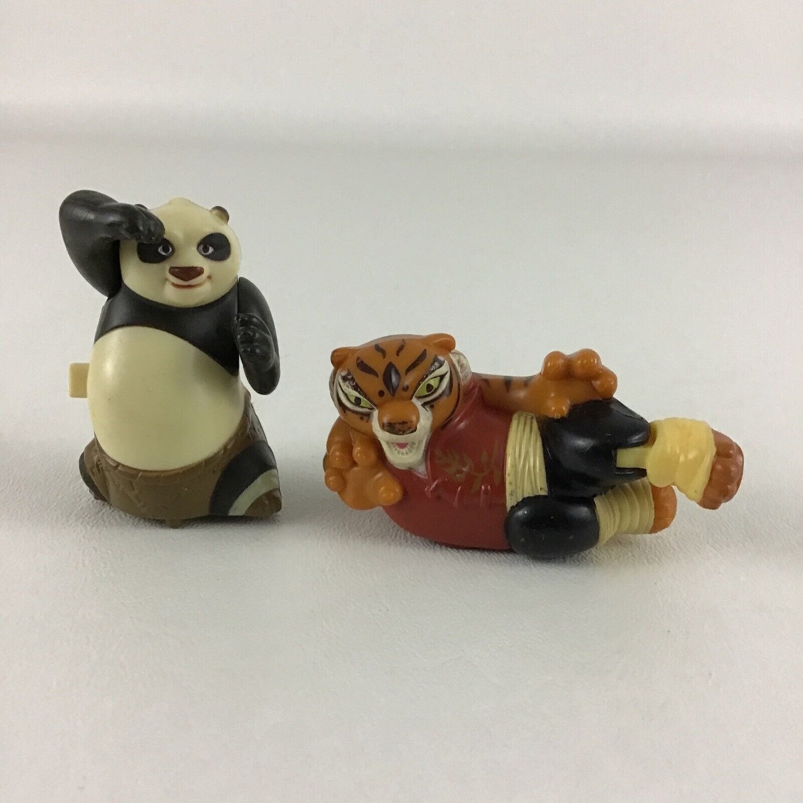 Kung Fu Panda 2 Tigress Hugs Po