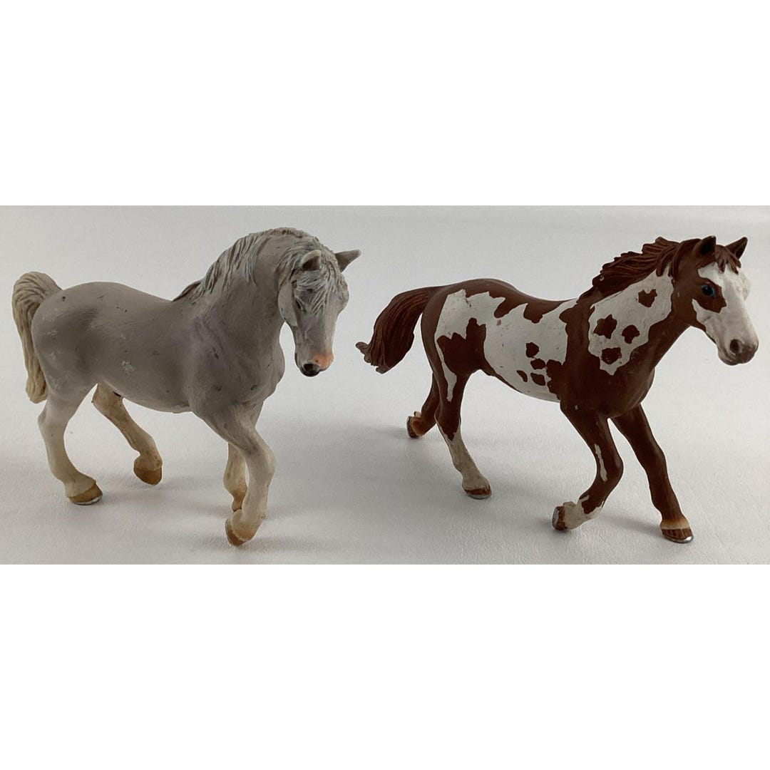 Schleich Horses Painted Pinto Stallion White Realistic Animal Figure ...