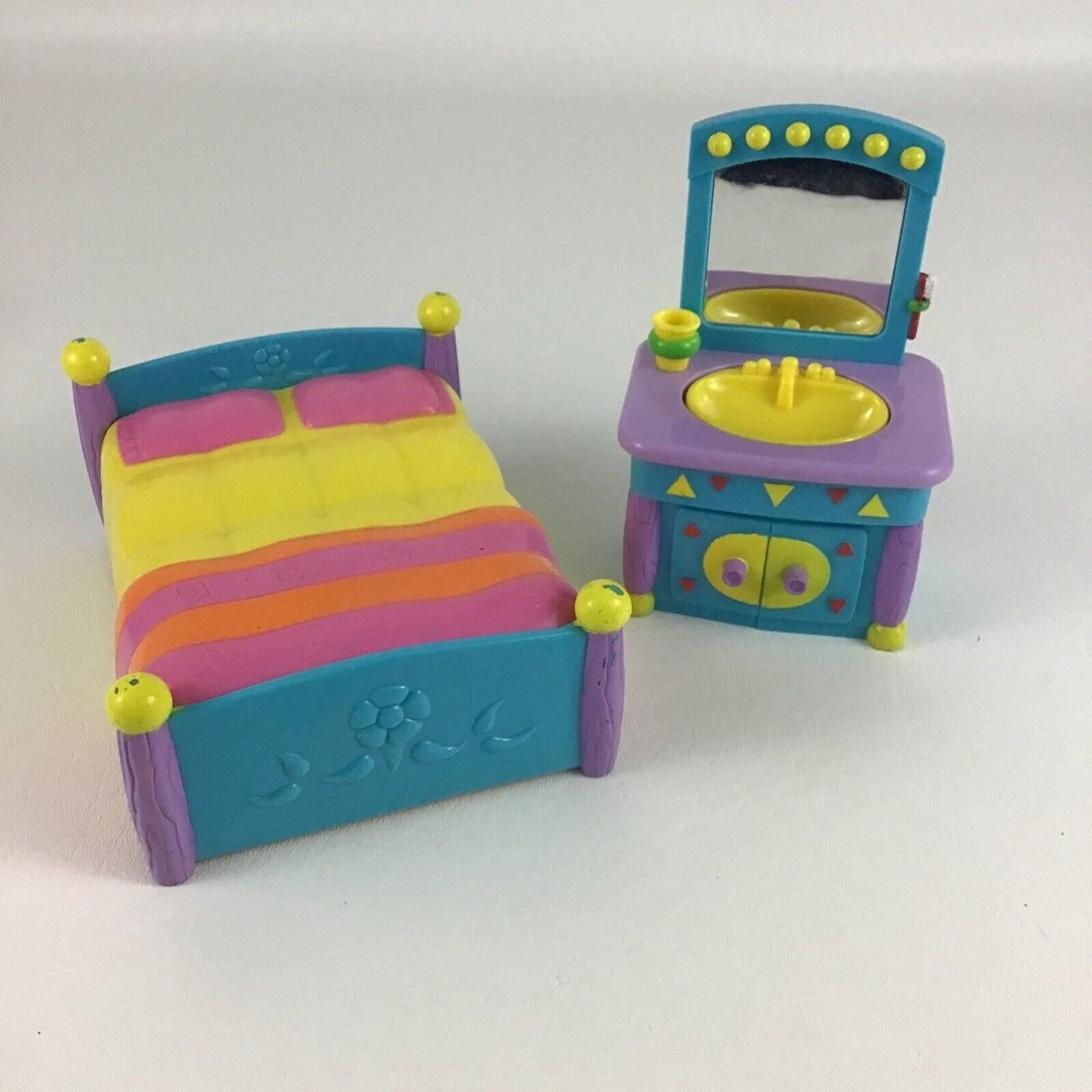 Dora the Explorer Talking House Bedroom Furniture Vanity Sink 2003 ...