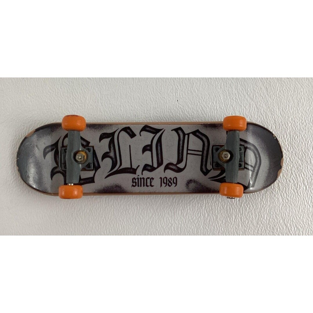 Tech Deck Blind Board Fingerboard Mini Finger Powered Skateboard Toy ...