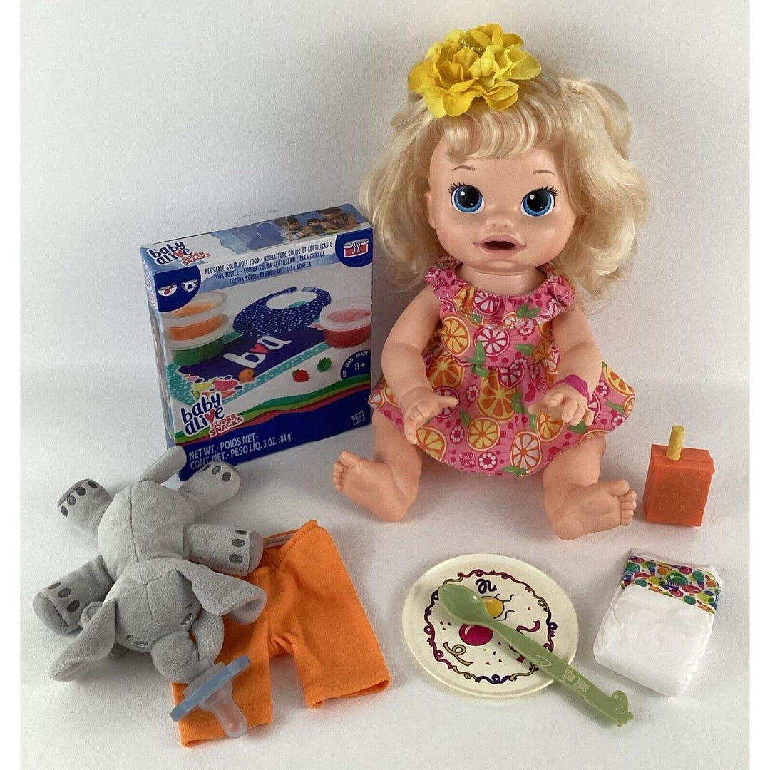 Baby Alive Doll Snackin Sara Super Snacks Eat & Poop Interactive Blonde ...
