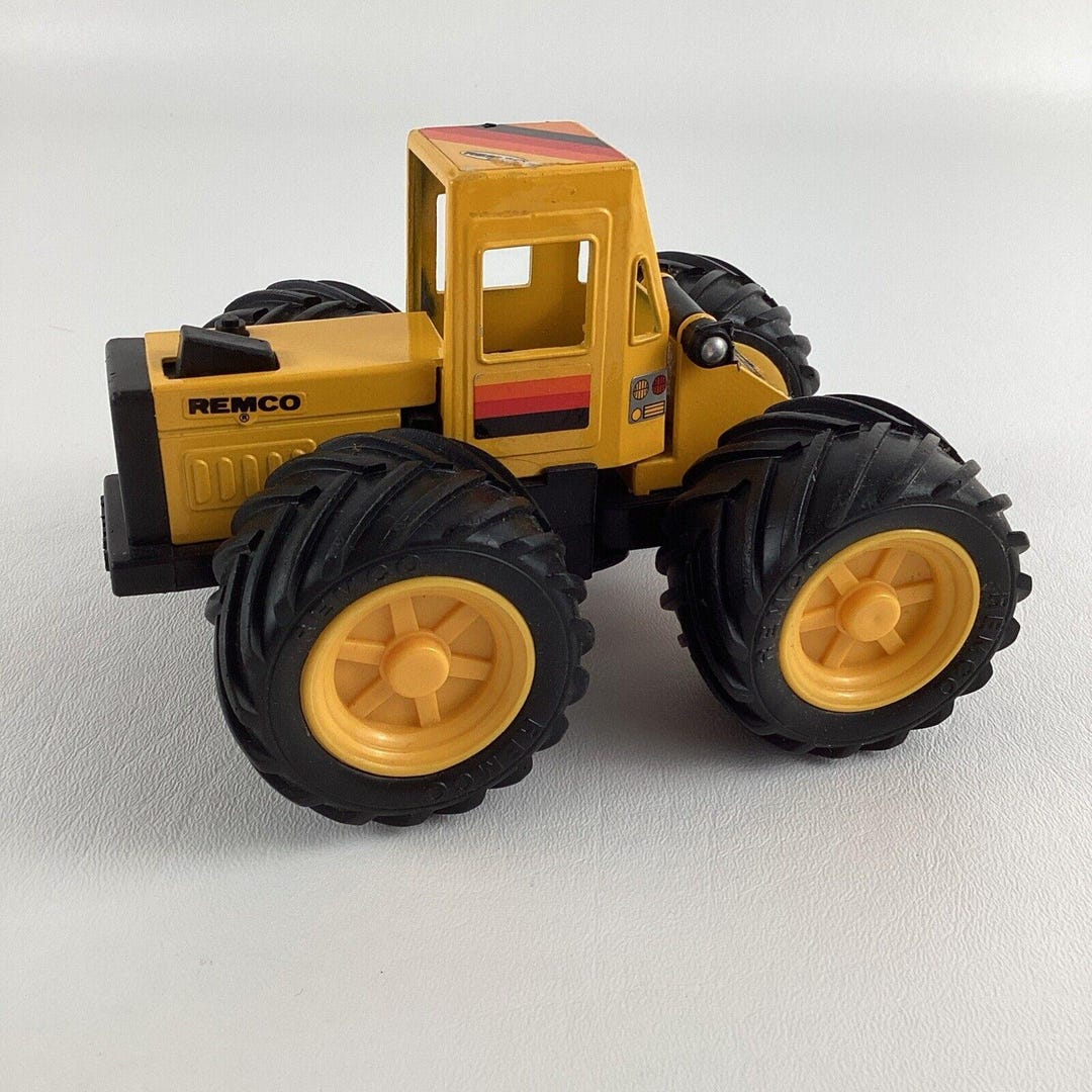 Remco Front End Loader Construction Vehicle Yellow Tractor Toy Vintage ...