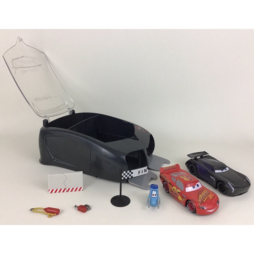 Disney Store Cars 3 Pit Crew Launcher Set Lightning Mcqueen Jackson ...