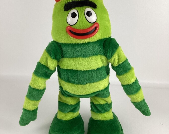 Yo Gabba Gabba Brobee Dancing Talking Electronic 14" Plush Toy Spin ...