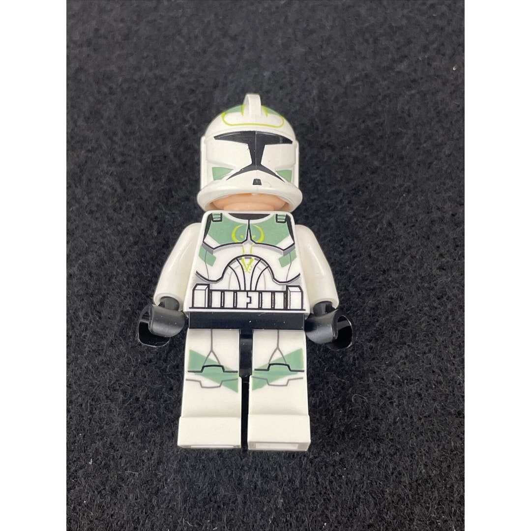 LEGO Star Wars Horn Company Clone Trooper 7913 Mini Fig Minifigure ...