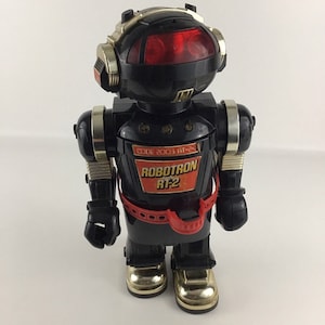 New Bright Robotron RT-2 Robot 15 Action Figure 80s Toy Light up ...