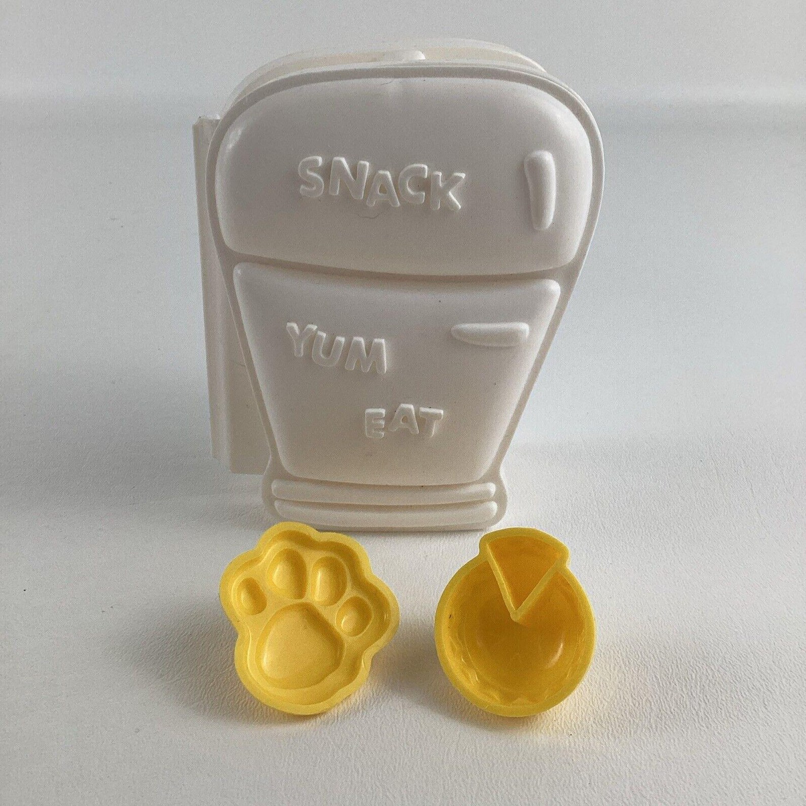 Blue's Clues Fridge Snack Time Activity Toy Clay Play Doh Molds Vintage ...