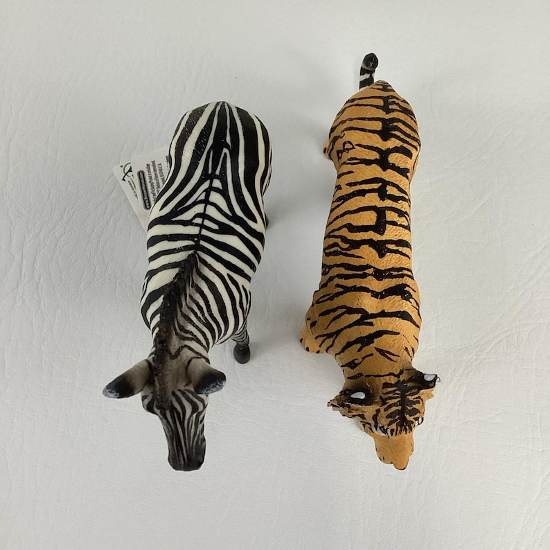 Collect A Realistic Animal Replica Action Figures Tiger Zebra Realistic ...