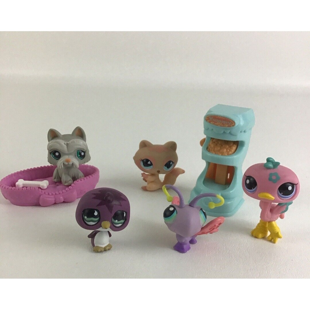 Littlest Pet Shop Figure Bed Feeder Lot Butterfly Penguin Flamingo Dog ...