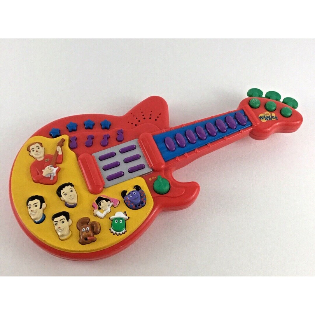 The Wiggles Sing Along Musical Guitar Toy Instrument Vintage 2003 Spin ...