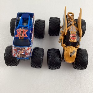 Hot Wheels Monster Jam Bakugan King Krunch Die Cast Vehicles 1:64 ...