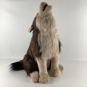 Wild Republic Howling Wolf 25" Realistic Jumbo Large Plush Stuffed ...