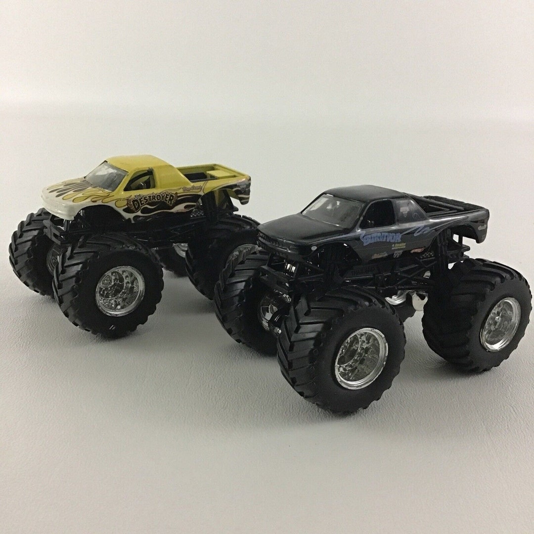 Hot Wheels Monster Jam Destroyer Survivor 1:64 Scale Die Cast Vehicle ...