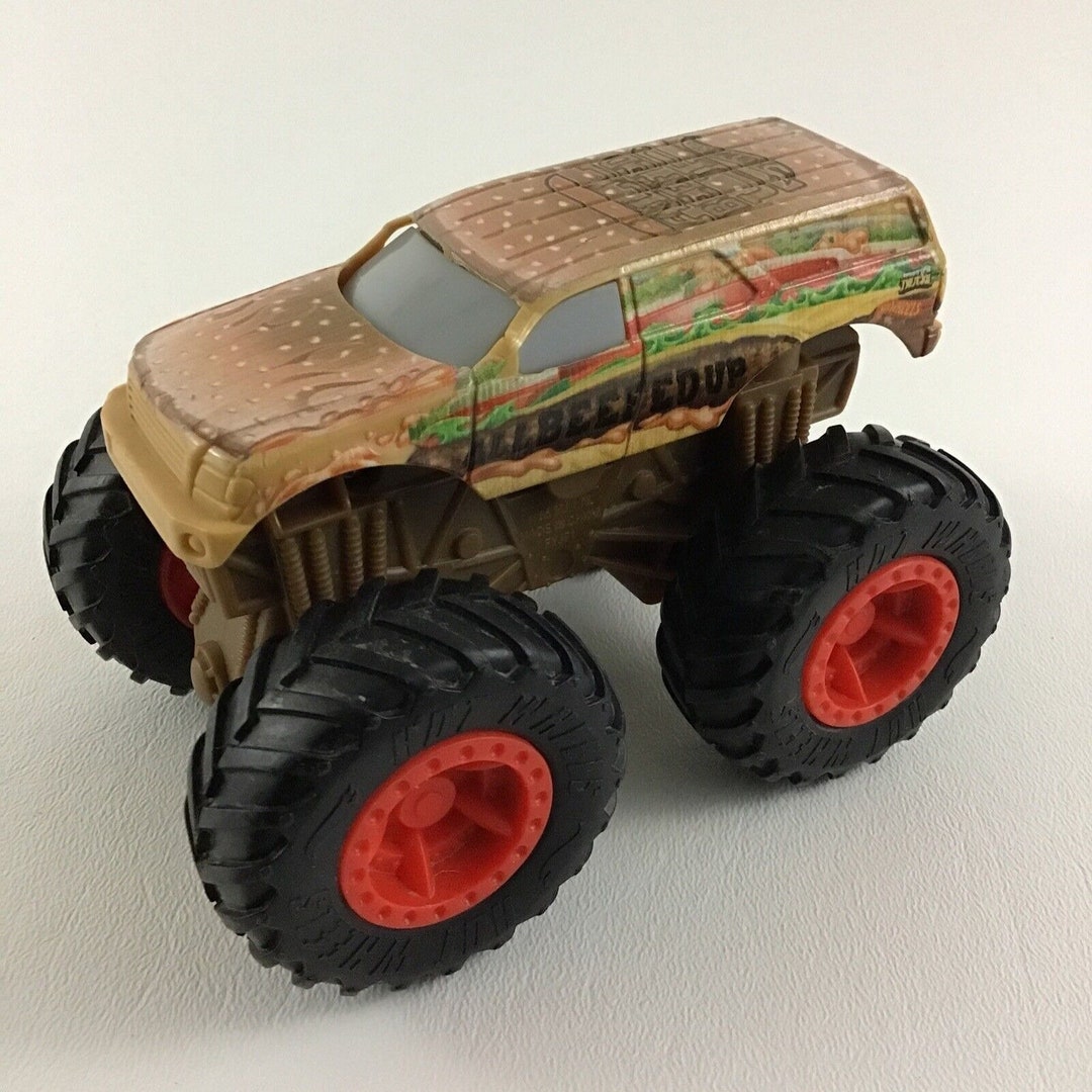 Hot Wheels Monster Trucks Rev Tredz All Beefed up 1:43 Scale Mattel Toy ...