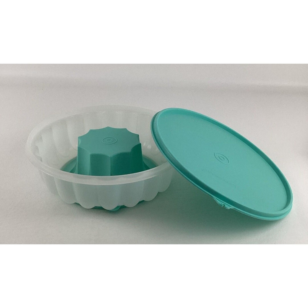 Tupperware Jel-ring Mold Jello Storage Container Removable Center ...