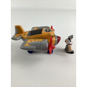Fisher Price Geotrax Coastal Winds Airport Mini Figure Pilot Propeller ...