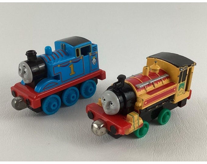 Thomas the Train & Friends Diecast Figure Tank Engine Victor Magnetic ...