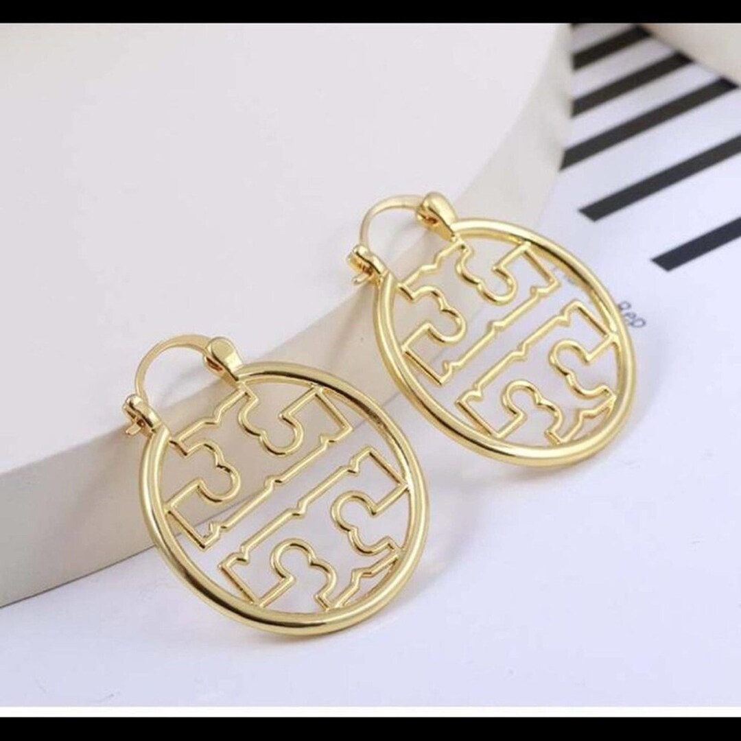 Tory Burch Gold Cut Out Logo 1 In. Hoop Earrings, Light Weight - Etsy