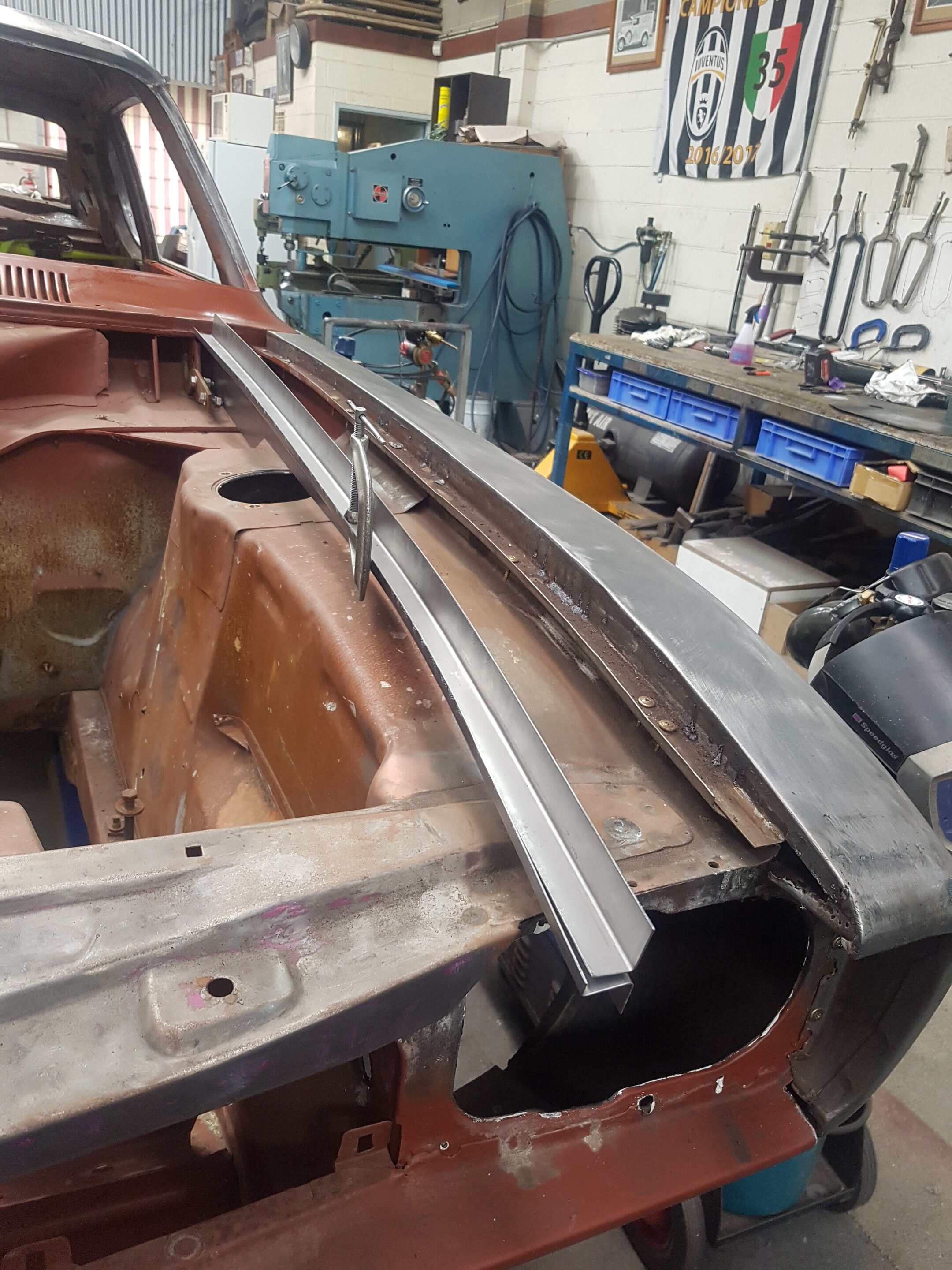 Ford Capri Mk1 Right Hand Inner Guard Mounting Rail Repair Panel ...