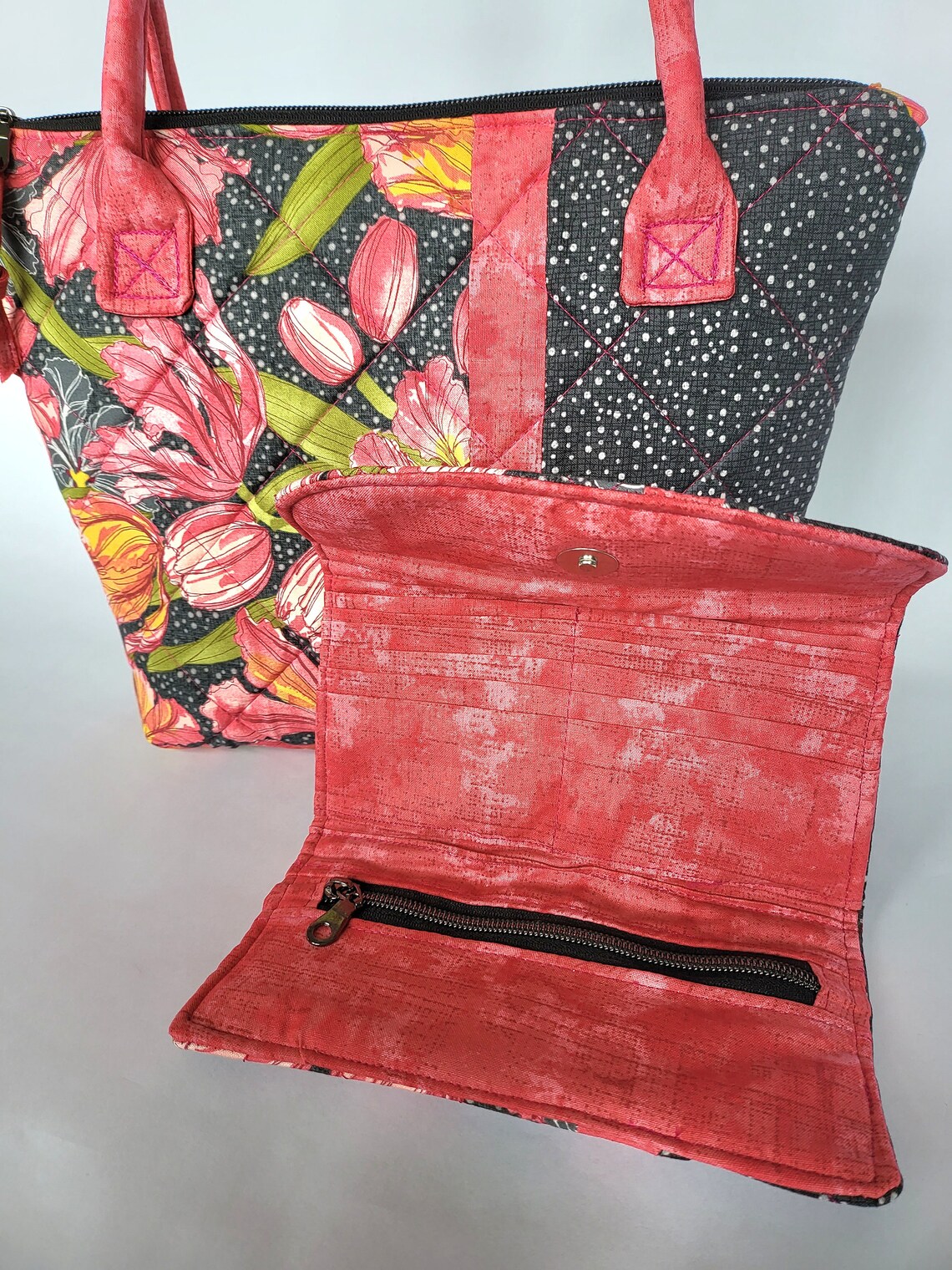 Matching Quilted Purse and Wallet Combo Tulip Tango - Etsy