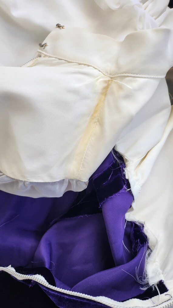 Union Labels/ILGWU Vintage 1960's High Waist Velvet D… - Gem