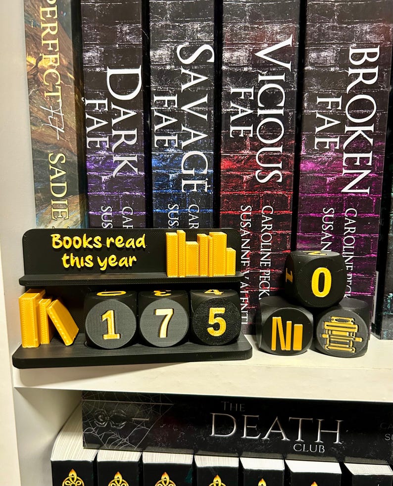 Books Read This Year Sign/stand. Bookshelf Decor/tracker- 3D Printed ...