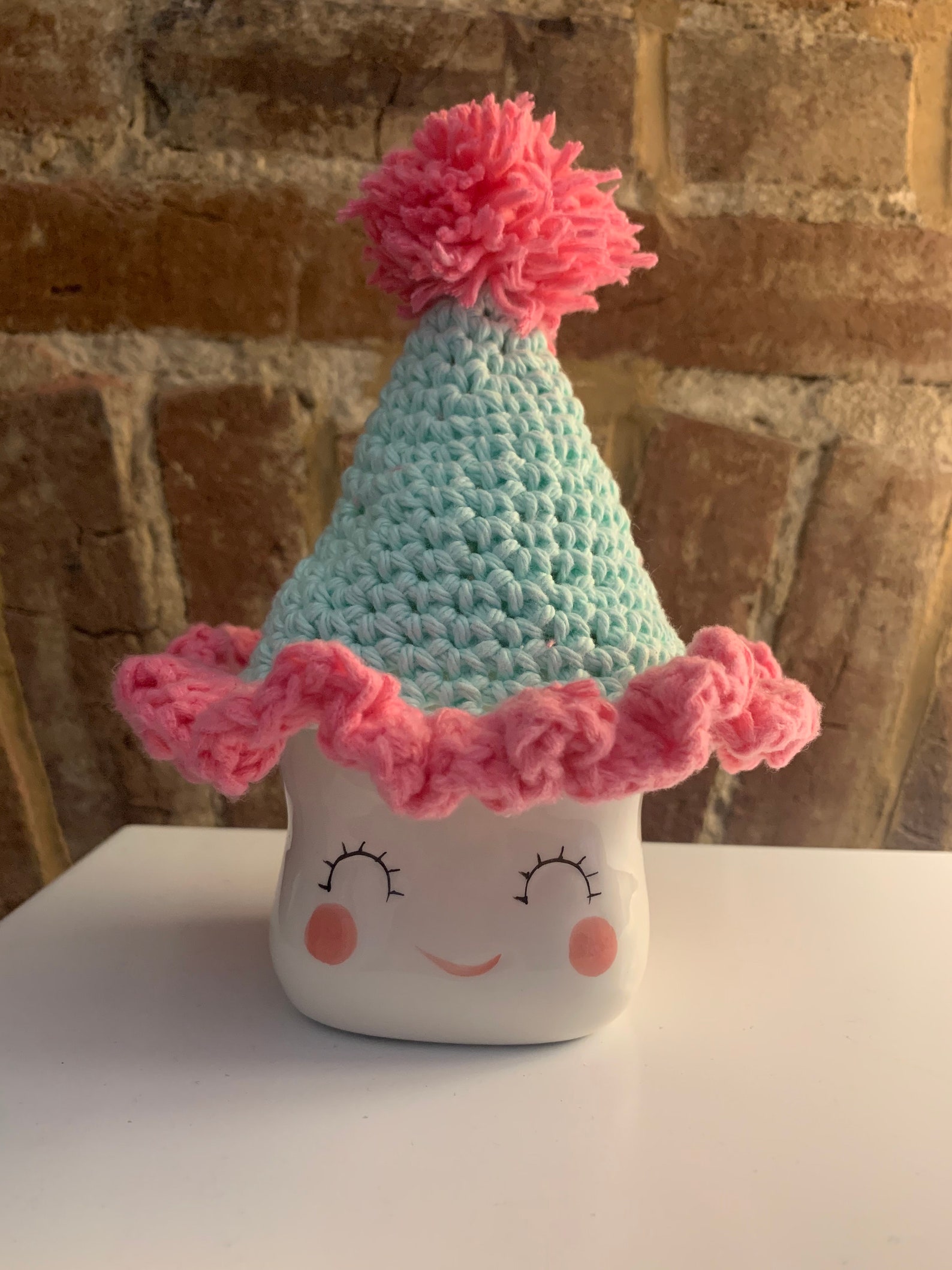 Marshmallow Mug Party Hat Pattern - Etsy