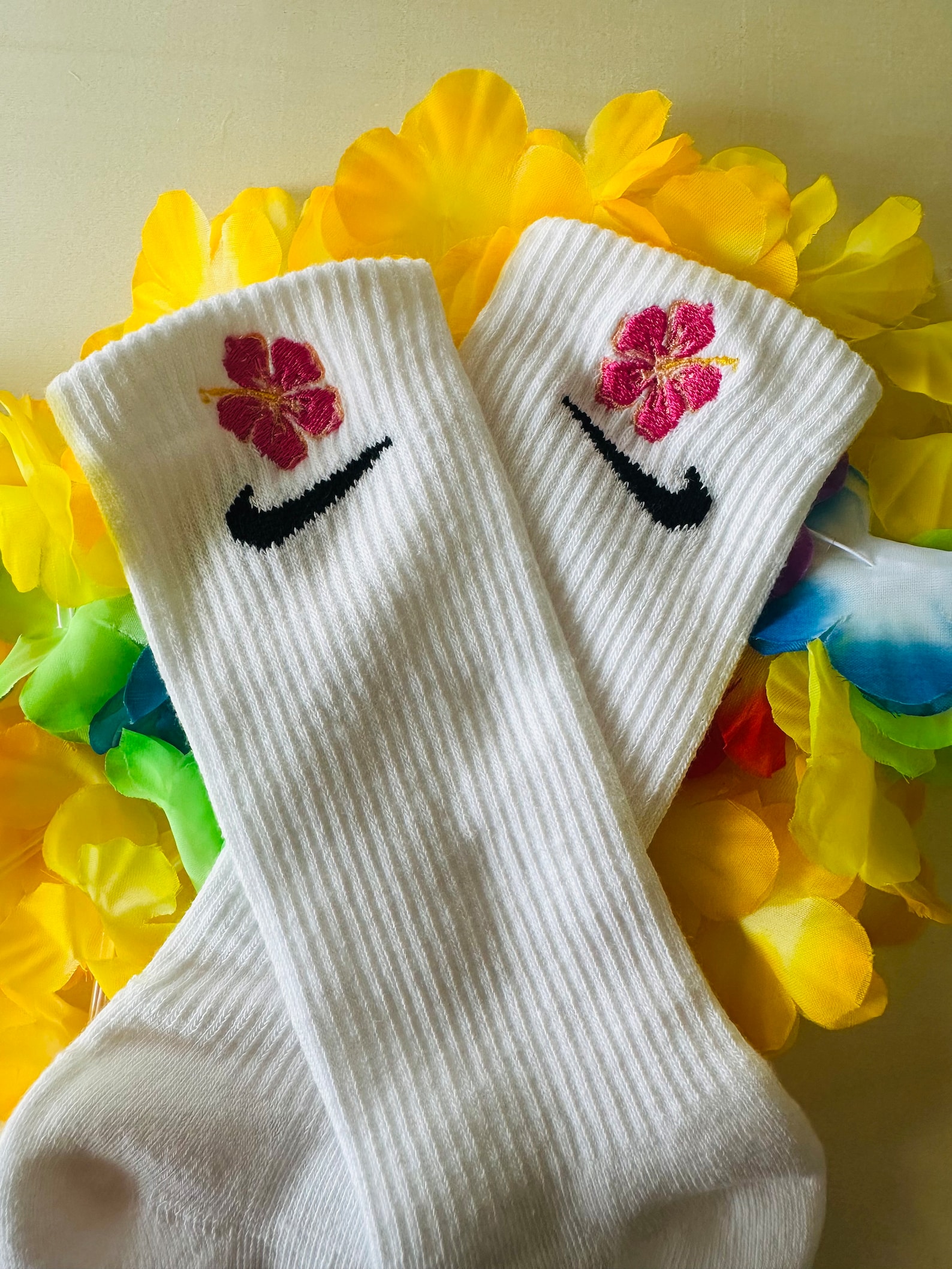 Hibiscus Hawaiian Floral Embroidery | Flower Socks | Custom Crew Socks ...