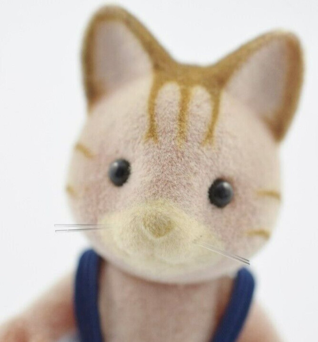Sylvanian Families Rumpus Macavity Cat Vintage Original Figure Clothed ...