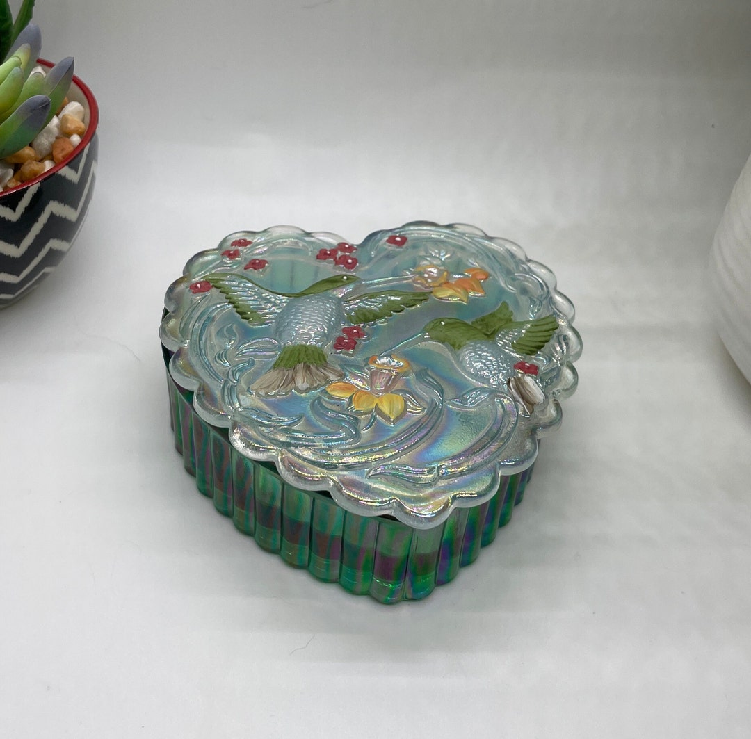 Fenton Hand Painted Iridescent Humming Bird Heart Trinket Box - Etsy