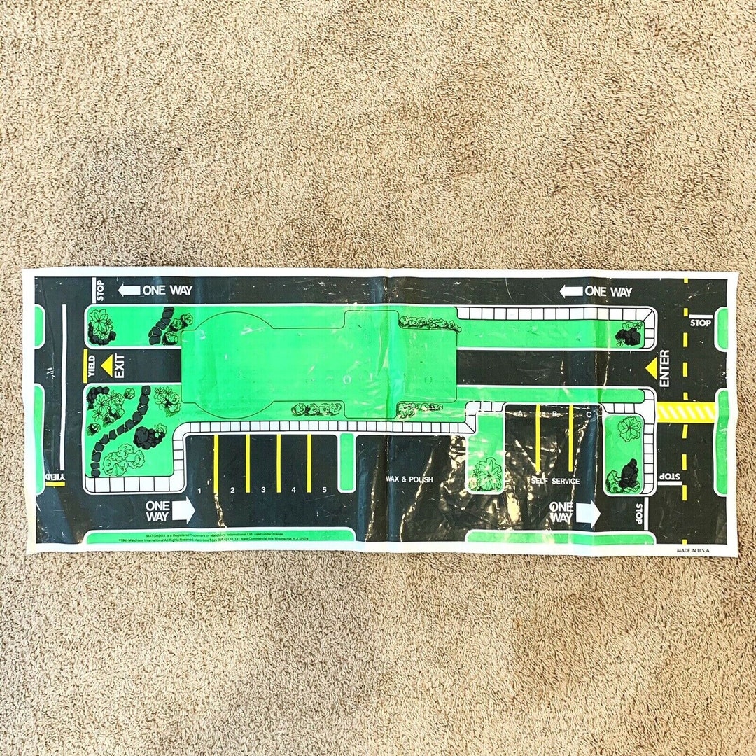 1985 Matchbox Super Spin Car Wash Plastic Base Mat Map, Vintage 36x14 ...