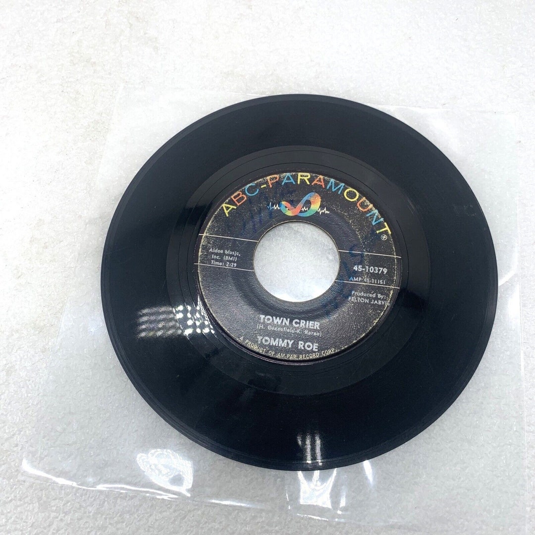 Tommy Roe Rainbow / Town Crier 7 Vinyl Record - Etsy