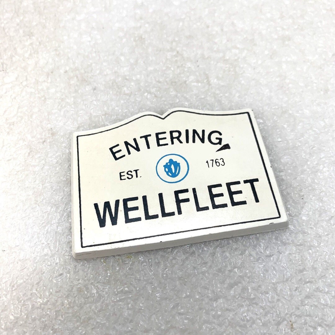 Entering Wellfleet White Sign Collectible Fridge Magnet - Etsy