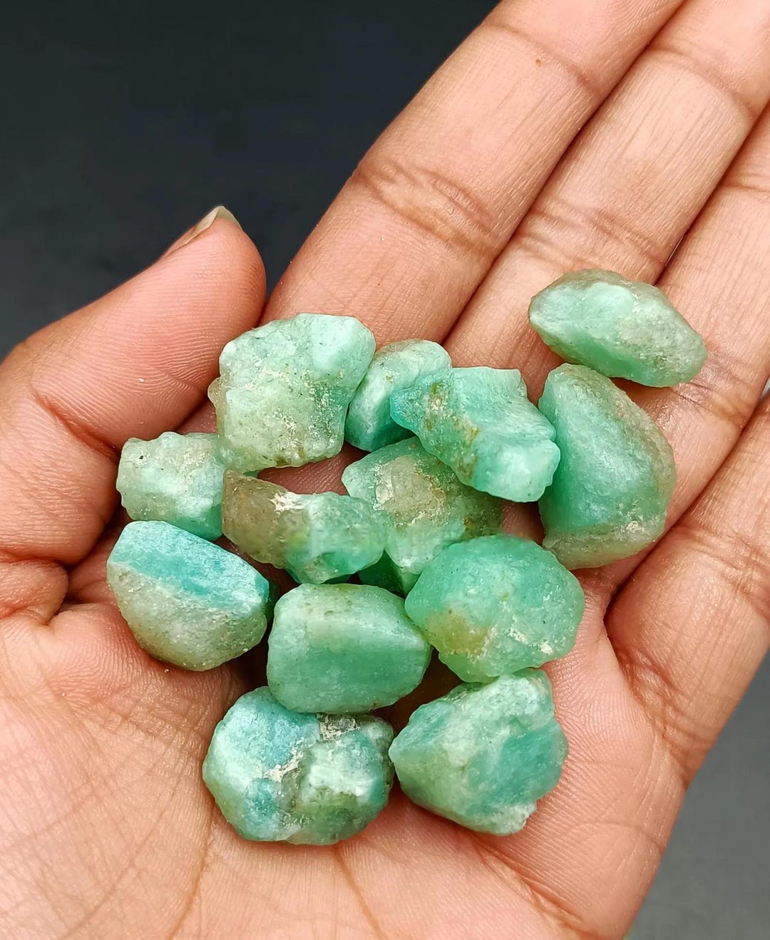 Natural Raw Emerald Stone – Untreated Russian Emerald Crystal, Rough Green Gemstone for Jewelry ...