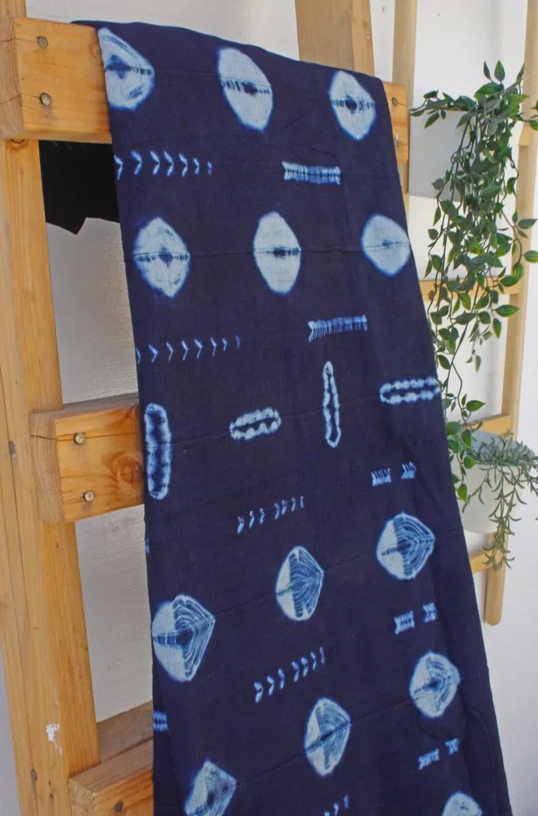 Handmade Mali Indigo Blanket – Indigo Fabric Throw Bedding, Round ...