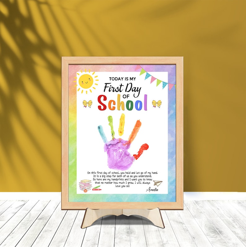 First Day of School Handprint Art, Preschool Kindergarten Prek ...