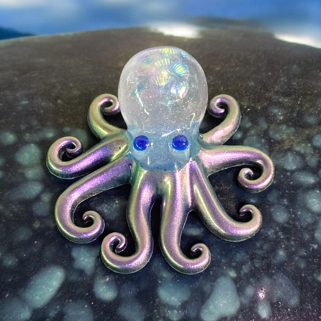 Handcrafted Resin Octopus Paperweight Figurine Iridescent Tentacles ...