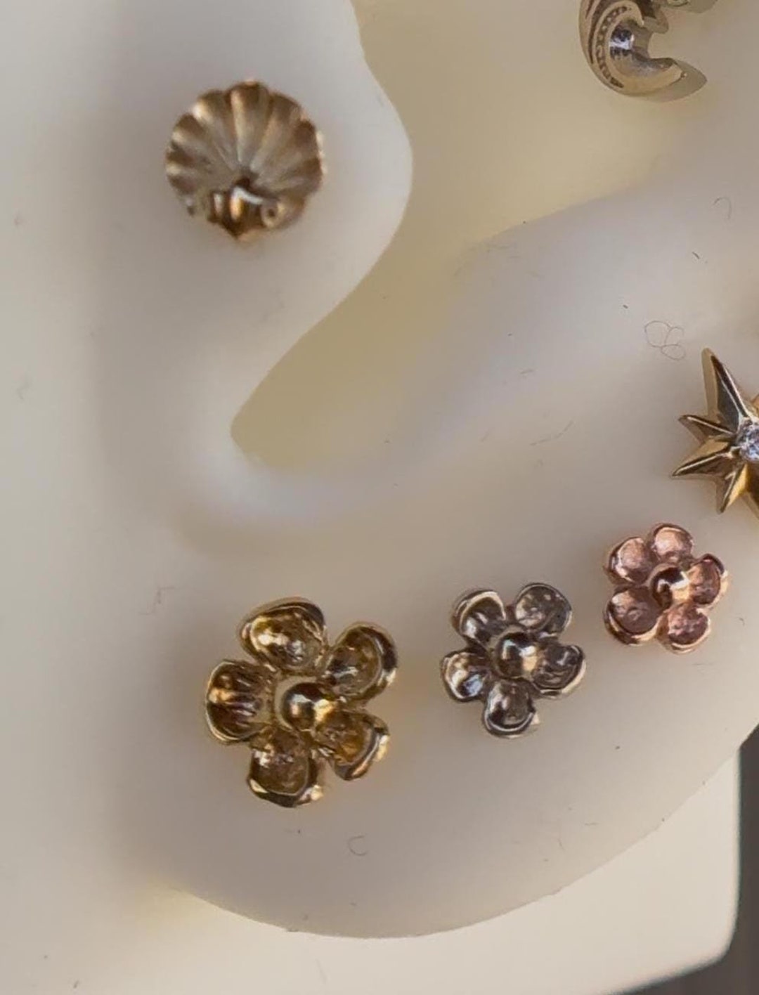 14K Solid Yellow, Rose, White Gold Flower Piercing, Body Jewelry, 25g ...